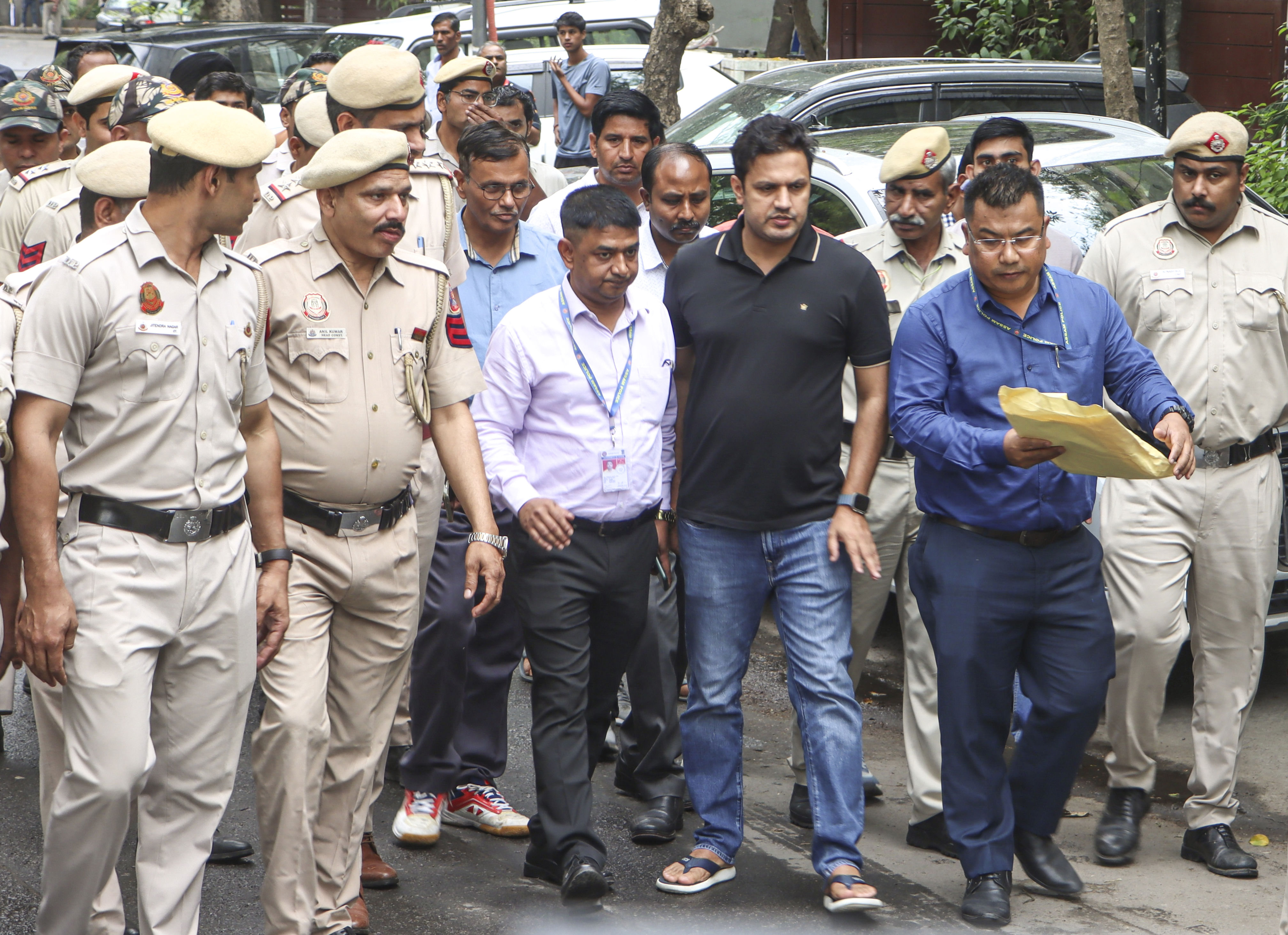 Assam Police searches Pawan Khera's Delhi residence after CM Sarma's ...