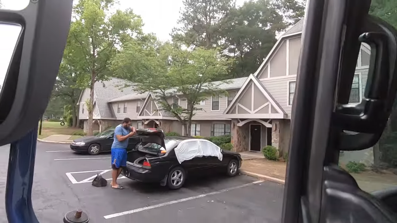 Man tries to bluff - tow driver shuts it down fast