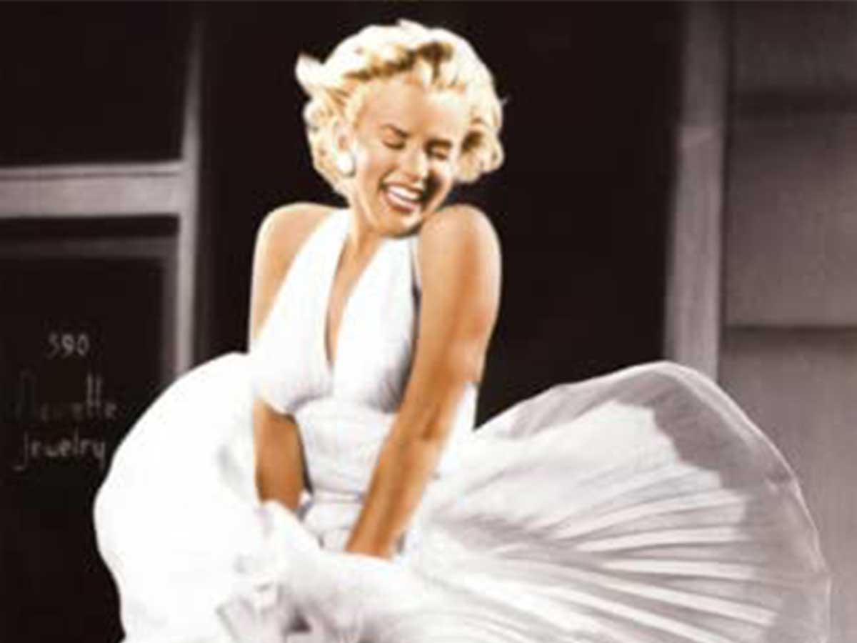 These fictional characters had everyone swooning—do you remember them all?
