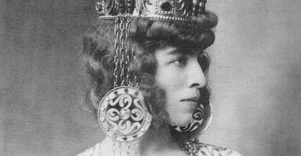 Italian heiress Luisa Casati wanted to become a living legend—no matter ...