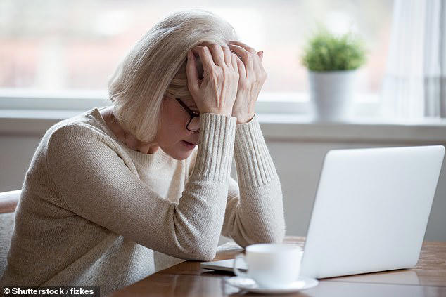 Experts pinpoint the types of jobs that can lessen your dementia risk