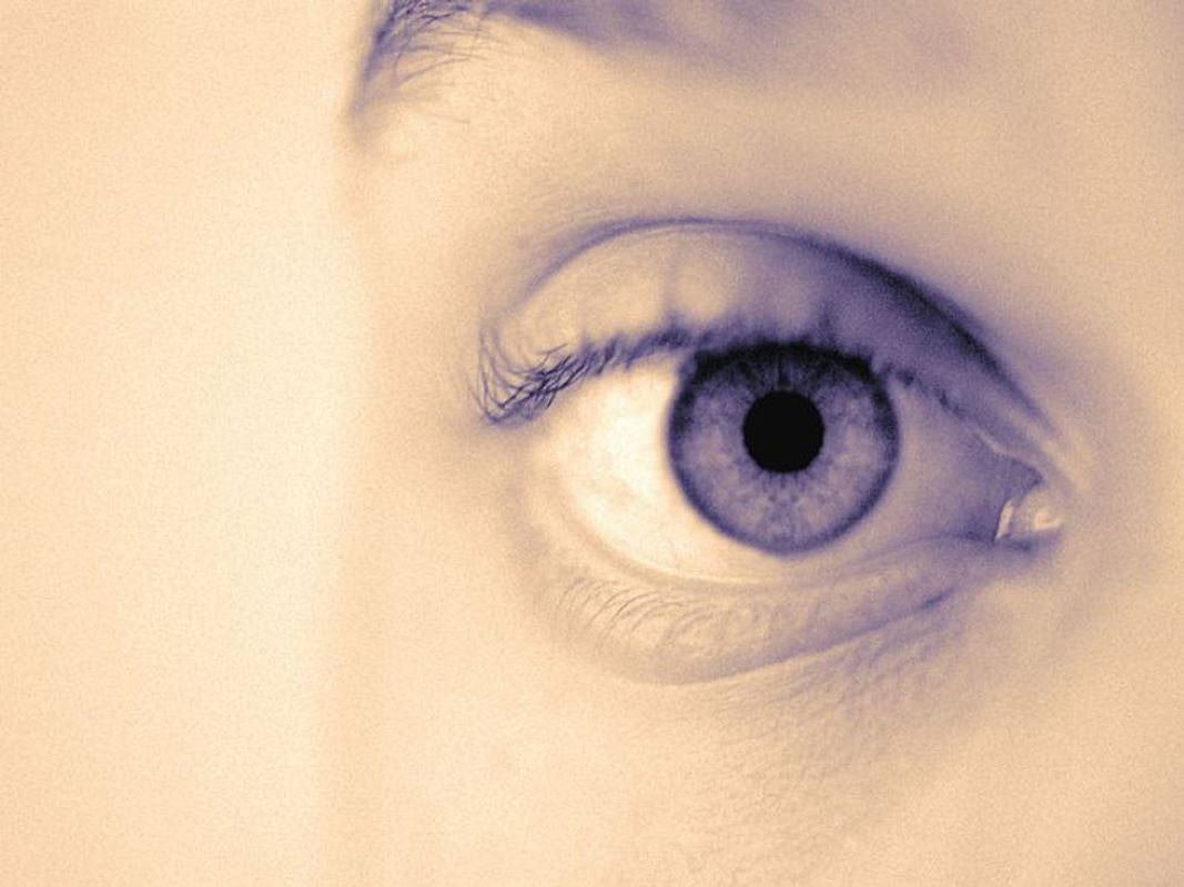 Portable scanner spots vision issues in poorer communities