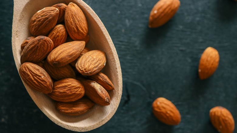 5 of the best nuts to eat, according to a nutritionist