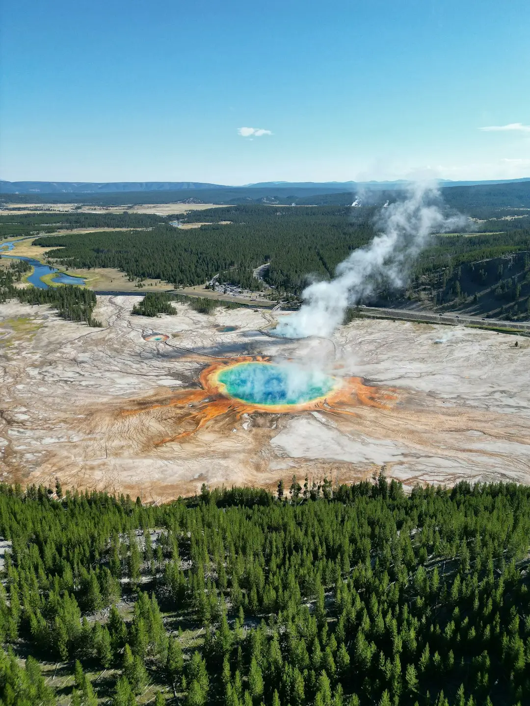 The super-volcano under Yellowstone: 5 warning signs experts are tracking