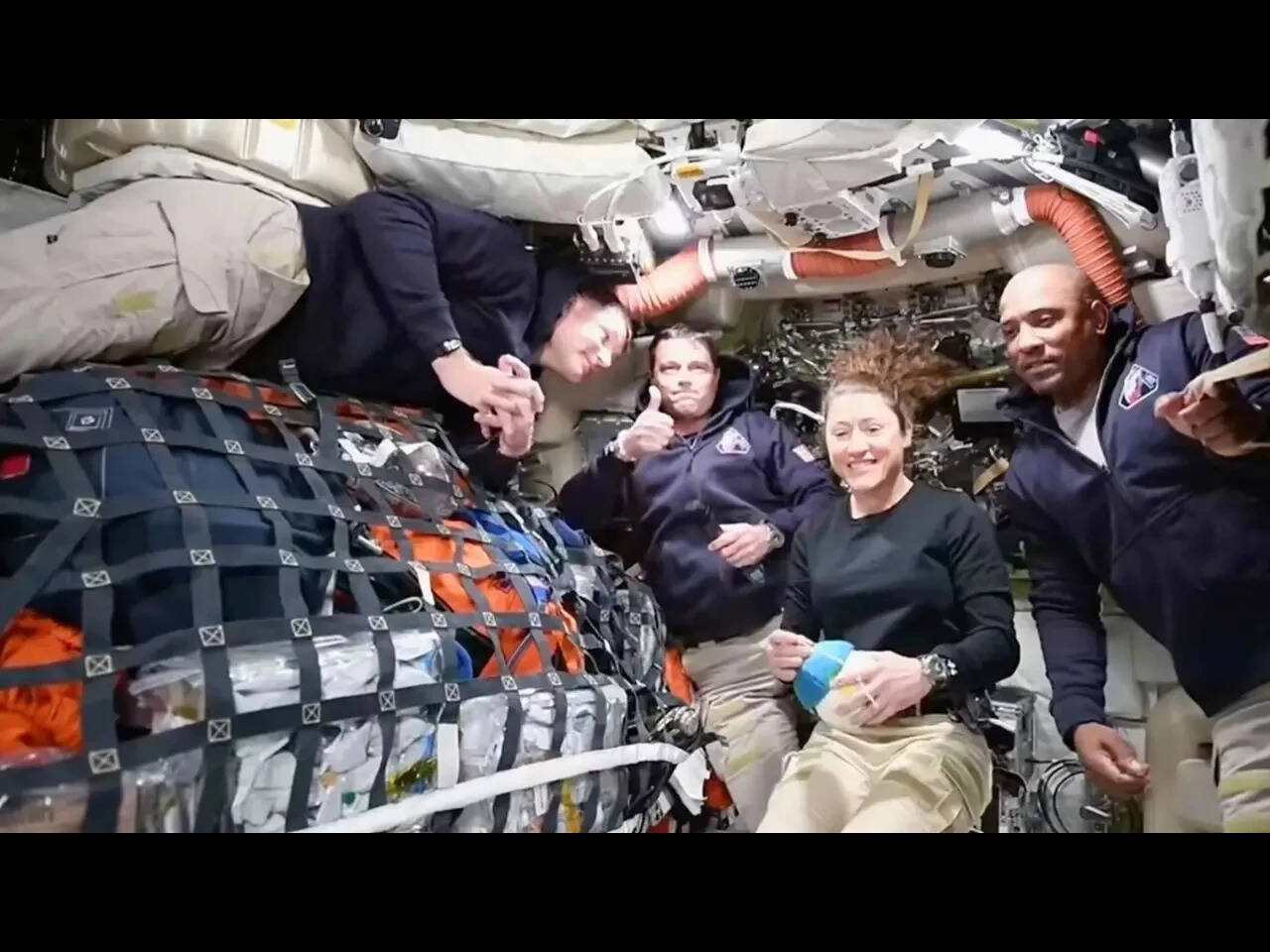 Lost in space? Artemis II crew face 40-minute comms blackout as crew ...