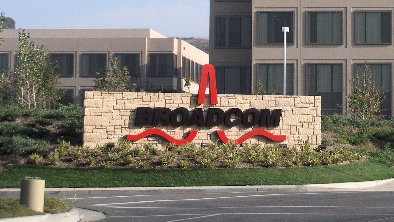 Broadcom expands AI chip deals with Google and Anthropic for TPU capacity