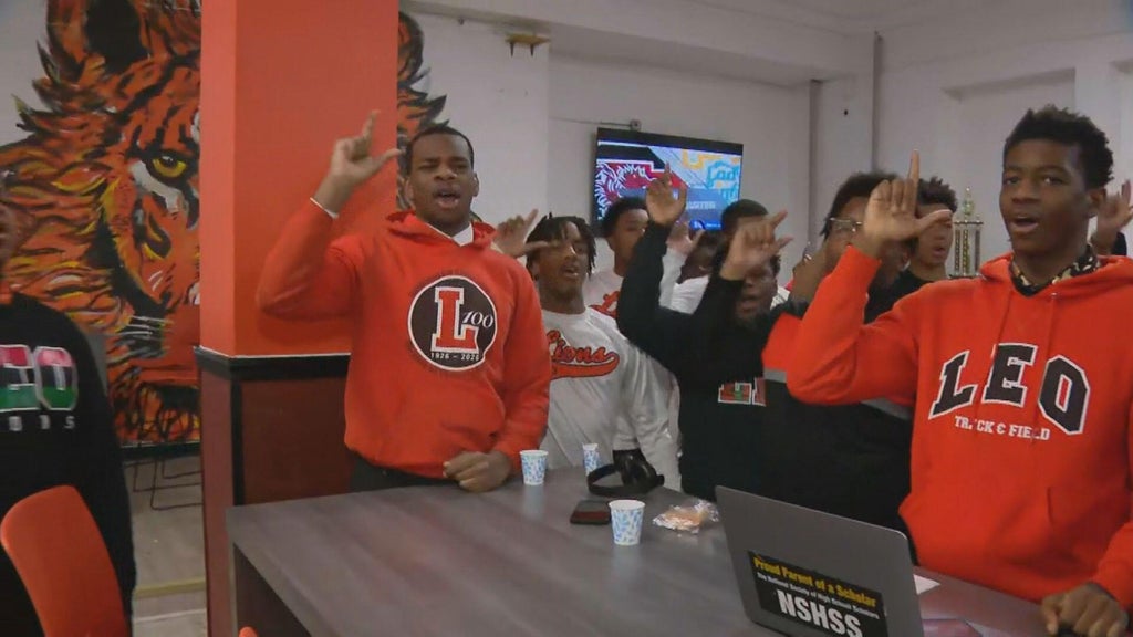 New STEM education center dedicated at Chicago's Leo High School