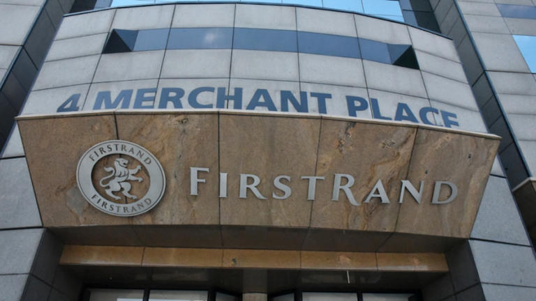 Africa’s banking giant moves to exit UK, faces nearly $1 billion fallout