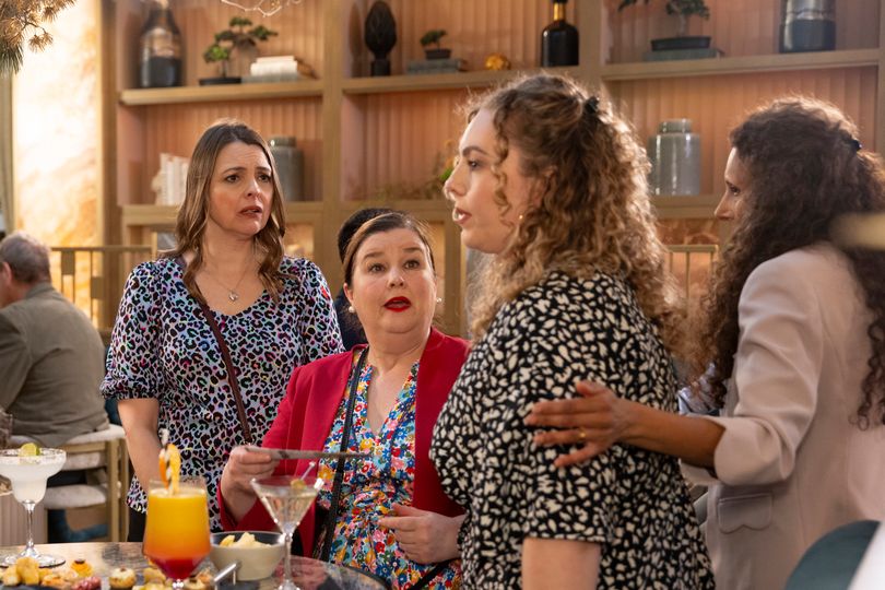 Coronation Street welcomes Emmerdale star in new Debbie Webster twist
