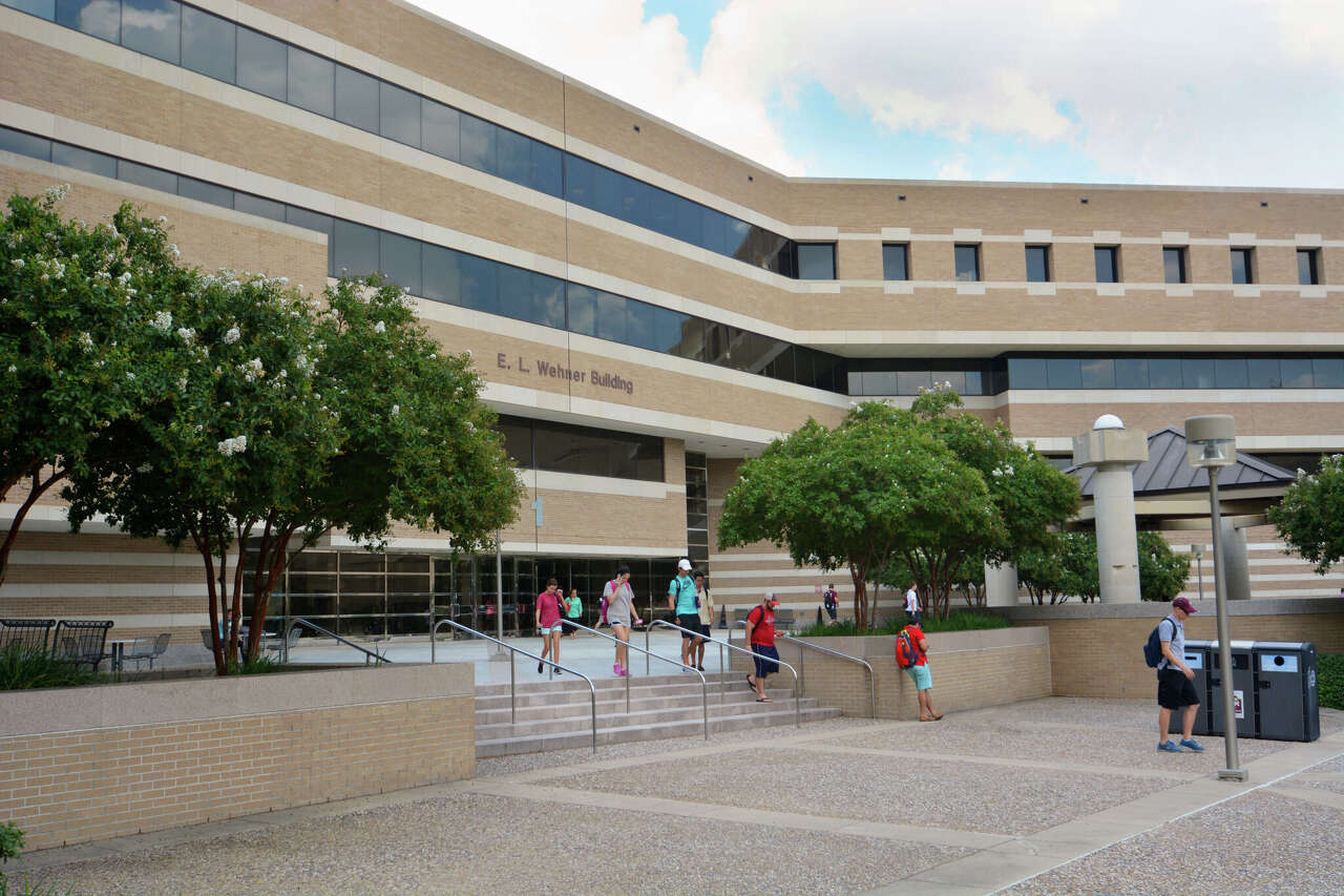 US News ranked America's best graduate programs. Here are the top Texas ...