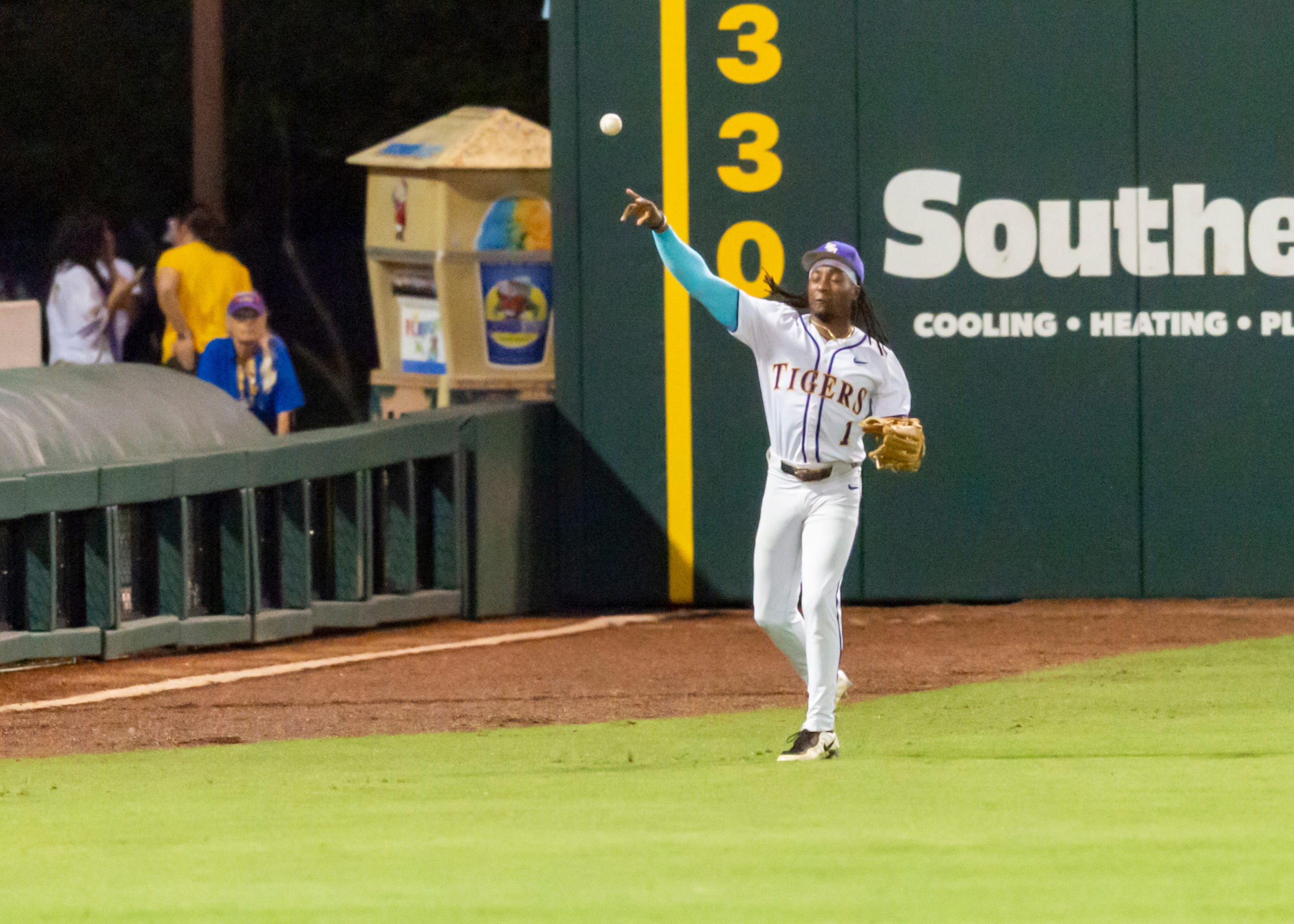 Where to watch LSU baseball vs. Florida today: Time and TV for Game 1