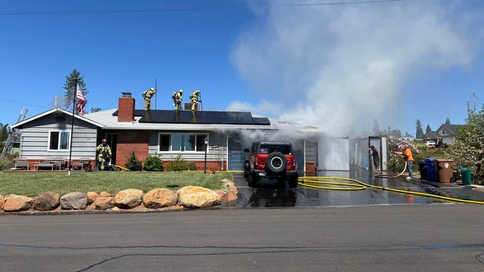Cal Fire investigates cause of house fire in Paradise, no injuries reported