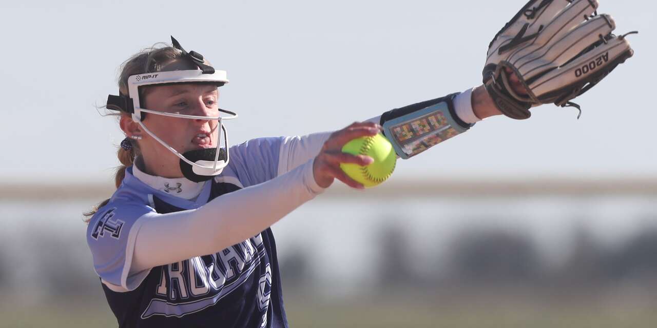 Mylee Tracy records 700th strikeout as Triopia stays unbeaten