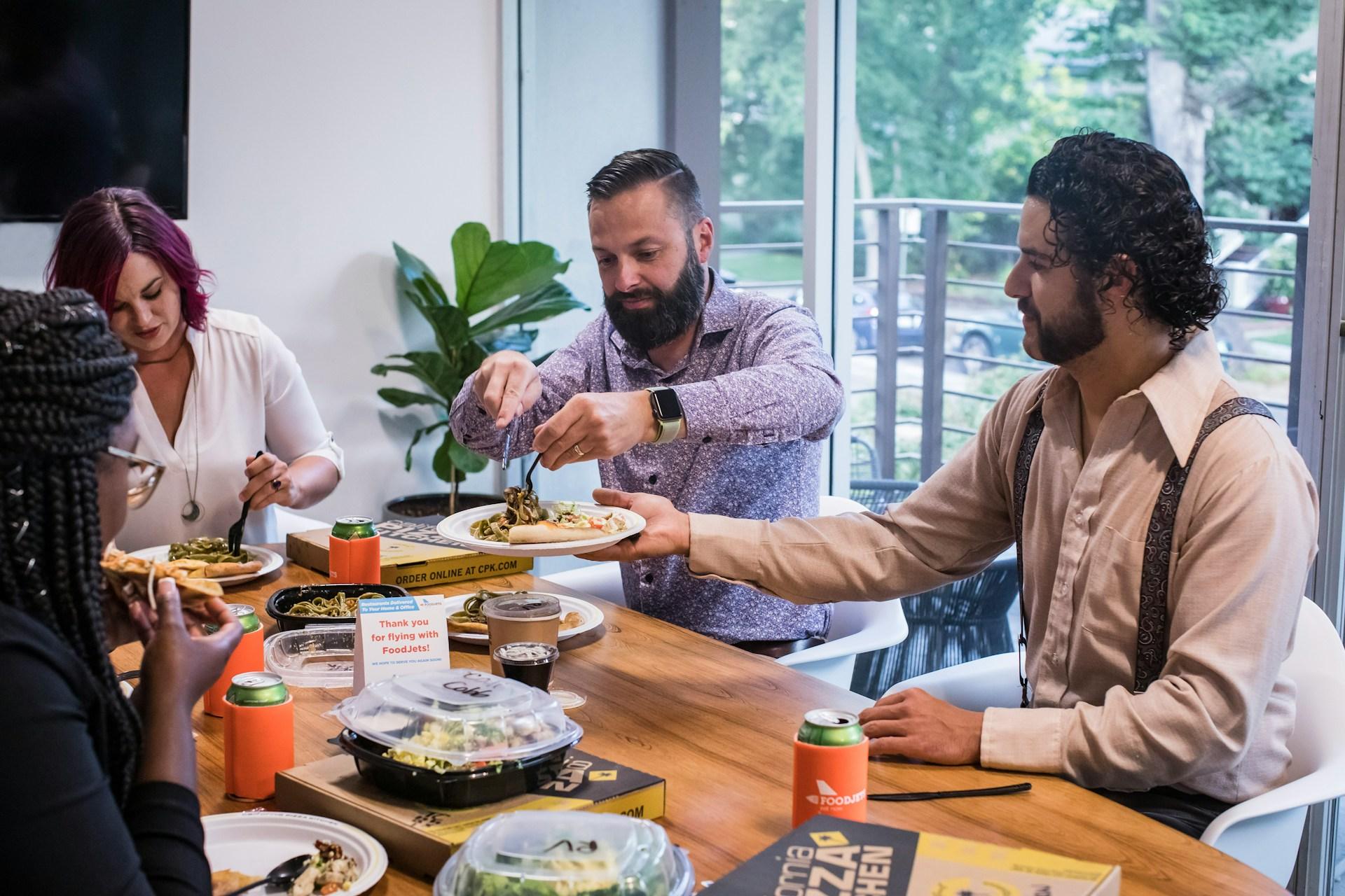 10 countries with the longest lunch breaks—and 5 with the shortest