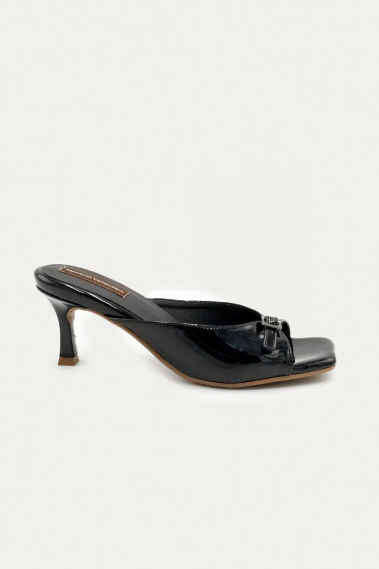 Las sandalias colombianas más elegantes para llevar con jeans, vestidos ...