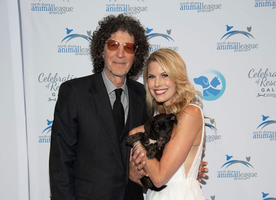 Howard Stern is 'very happy' with new SiriusXM deal, says wife Beth