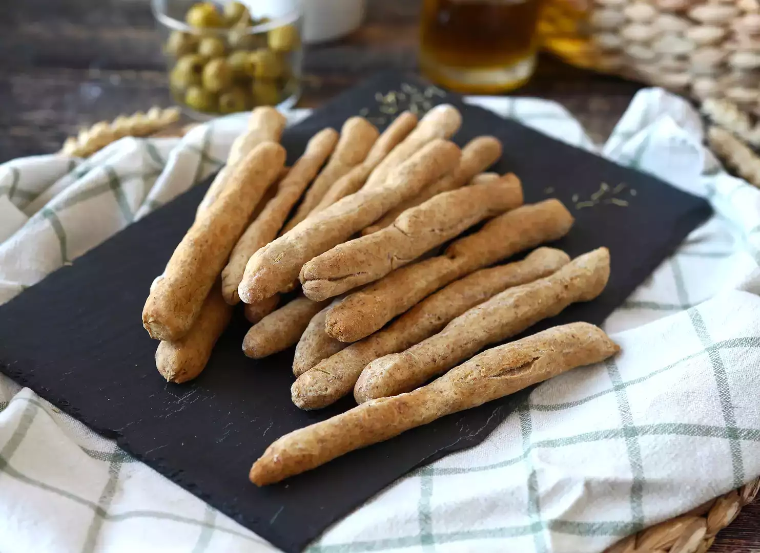 Hemlagad örtkryddad gressin: enkel att göra och super krispig!