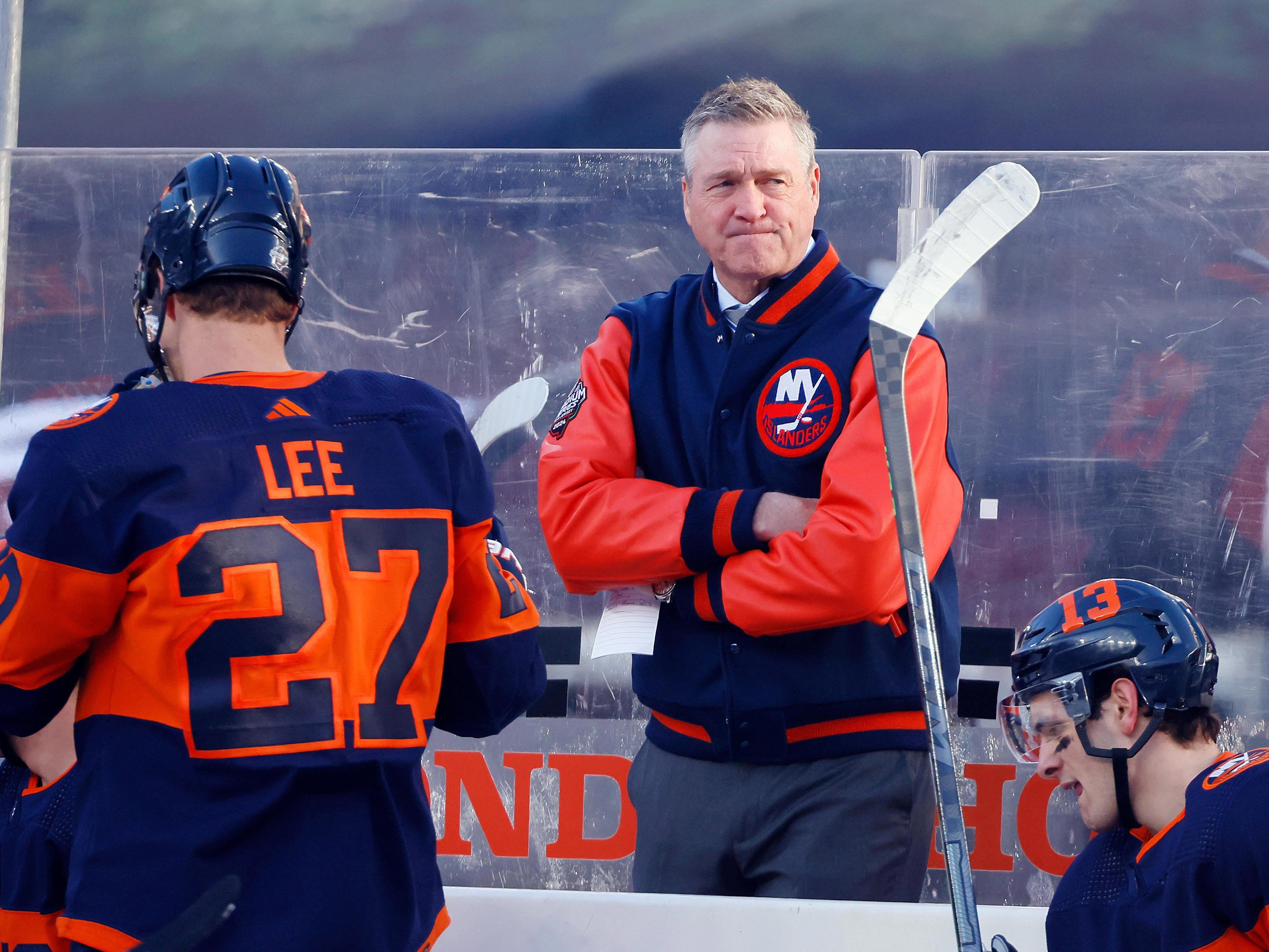 Patrick Roy est congédié par les Islanders de New York