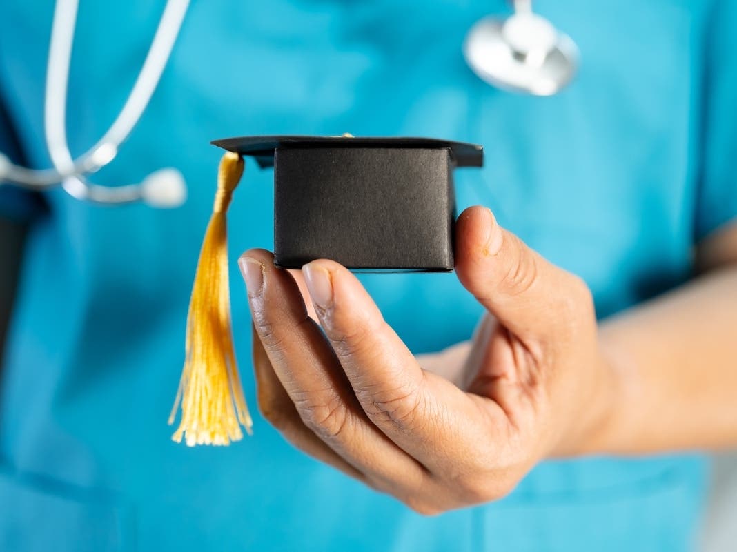 These are IL's best graduate schools, US News says in new ranking