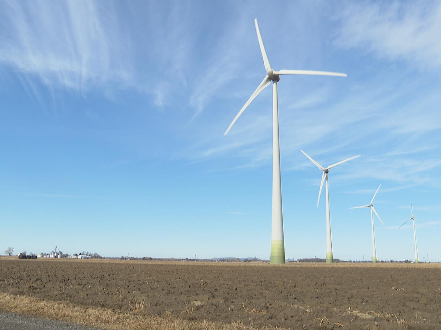 Parcs éoliens au Manitoba : opacité dénoncée autour des futurs partenaires