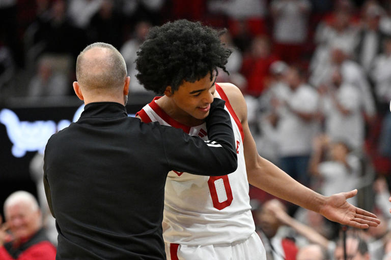Mikel Brown Jr. leaving Louisville basketball, declares for NBA draft