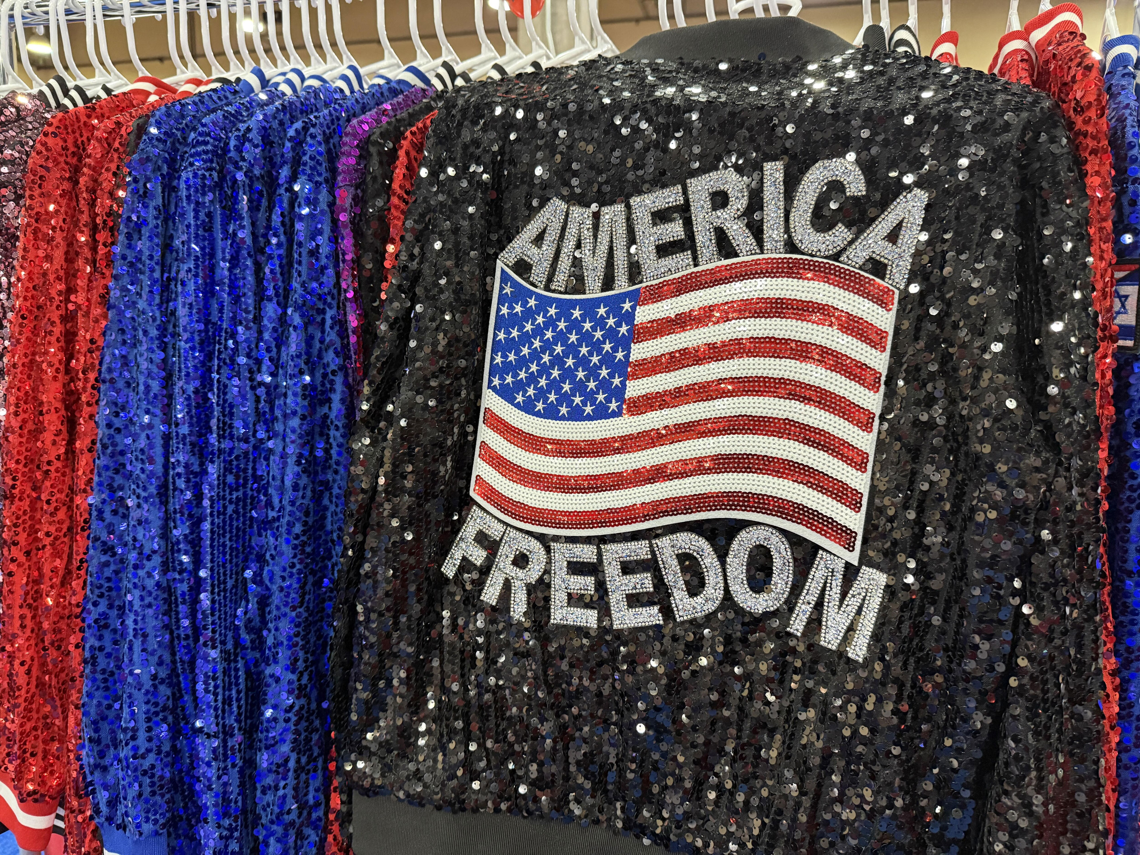 La guerre « stupide » qui fait décrocher les jeunes MAGA