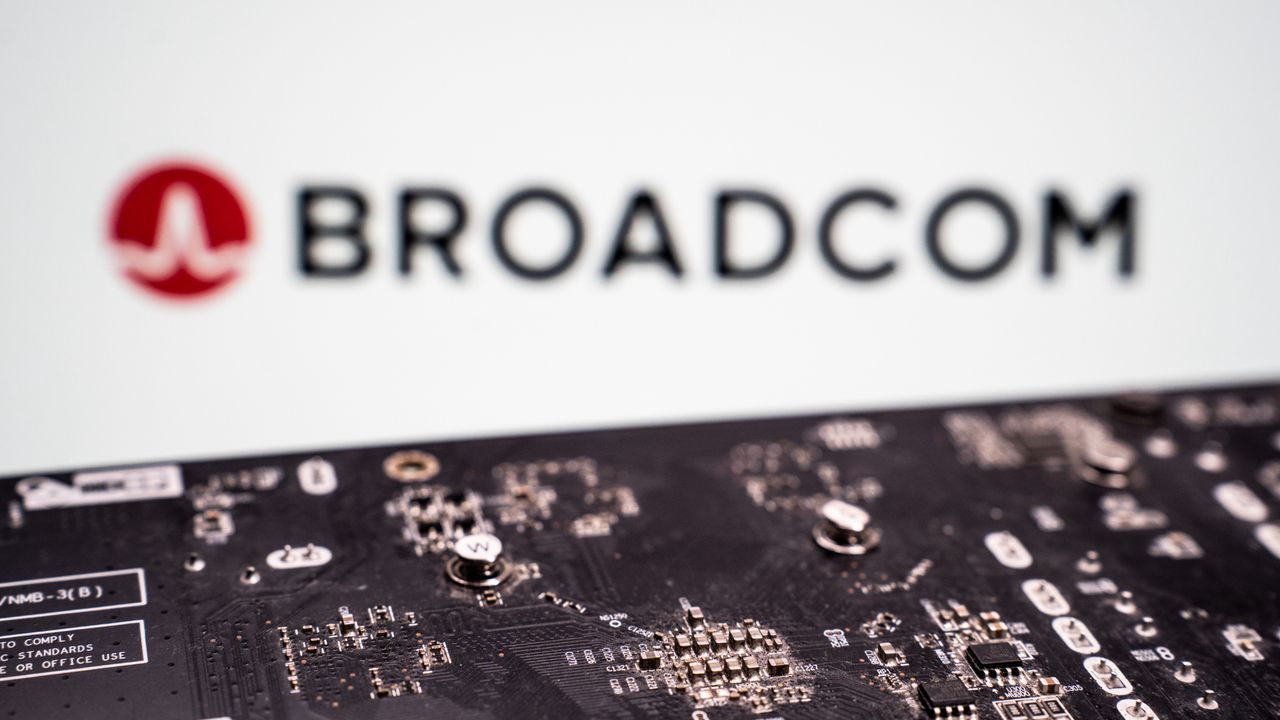 Broadcom to supply Anthropic with 3.5 gigawatts of Google TPU capacity ...
