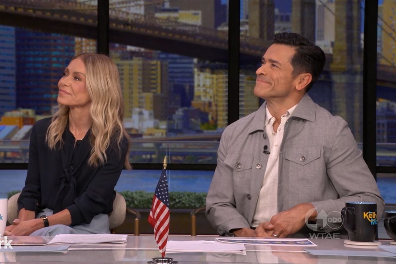Live with Kelly and Mark personality Deja Vu's face paralyzed as she ...