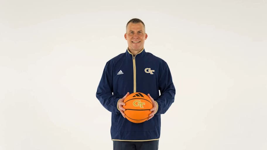 Georgia Tech officially announces five additions to Scott Cross's staff