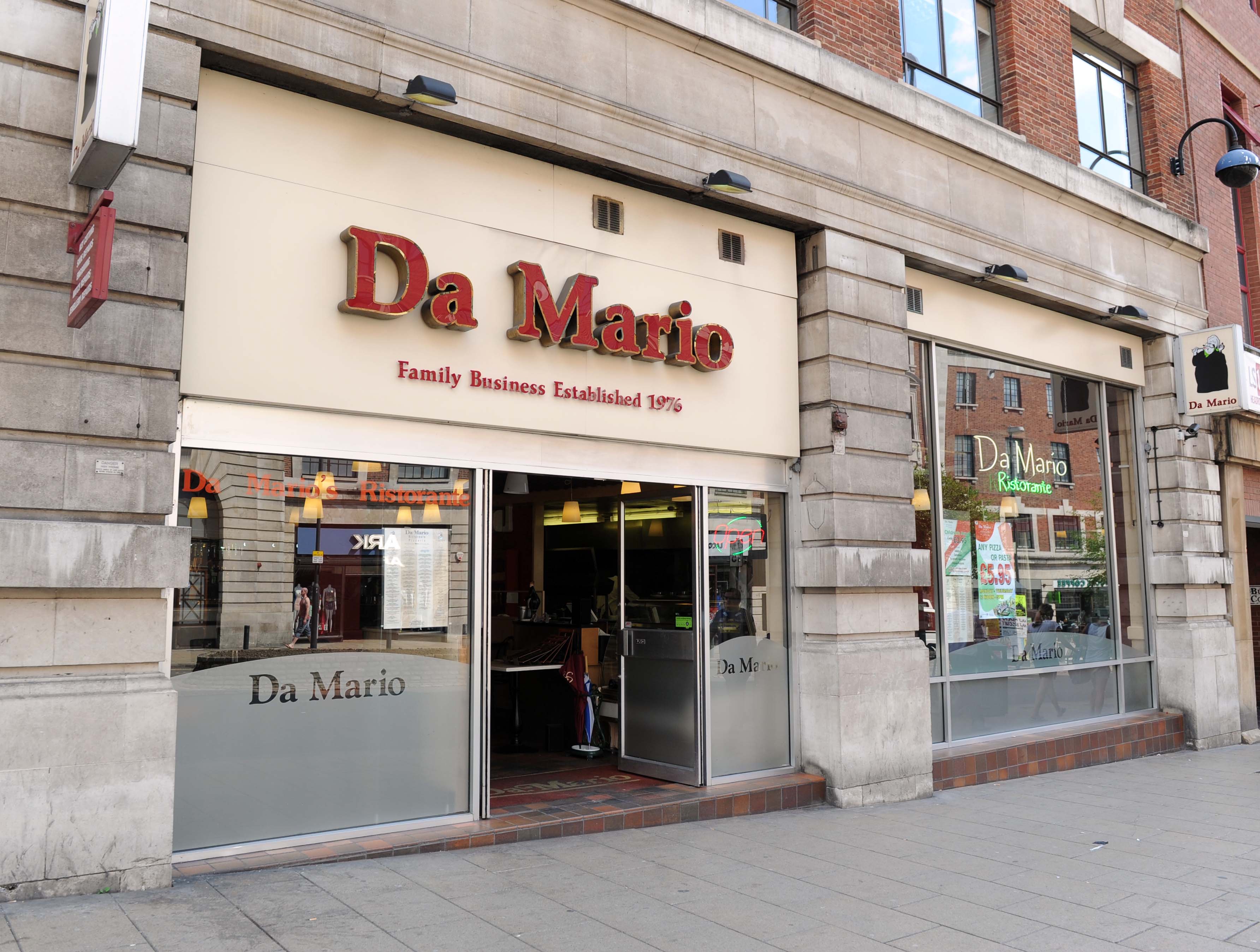 13 legendary 'lost' Leeds restaurants Yorkshire Evening Post readers ...