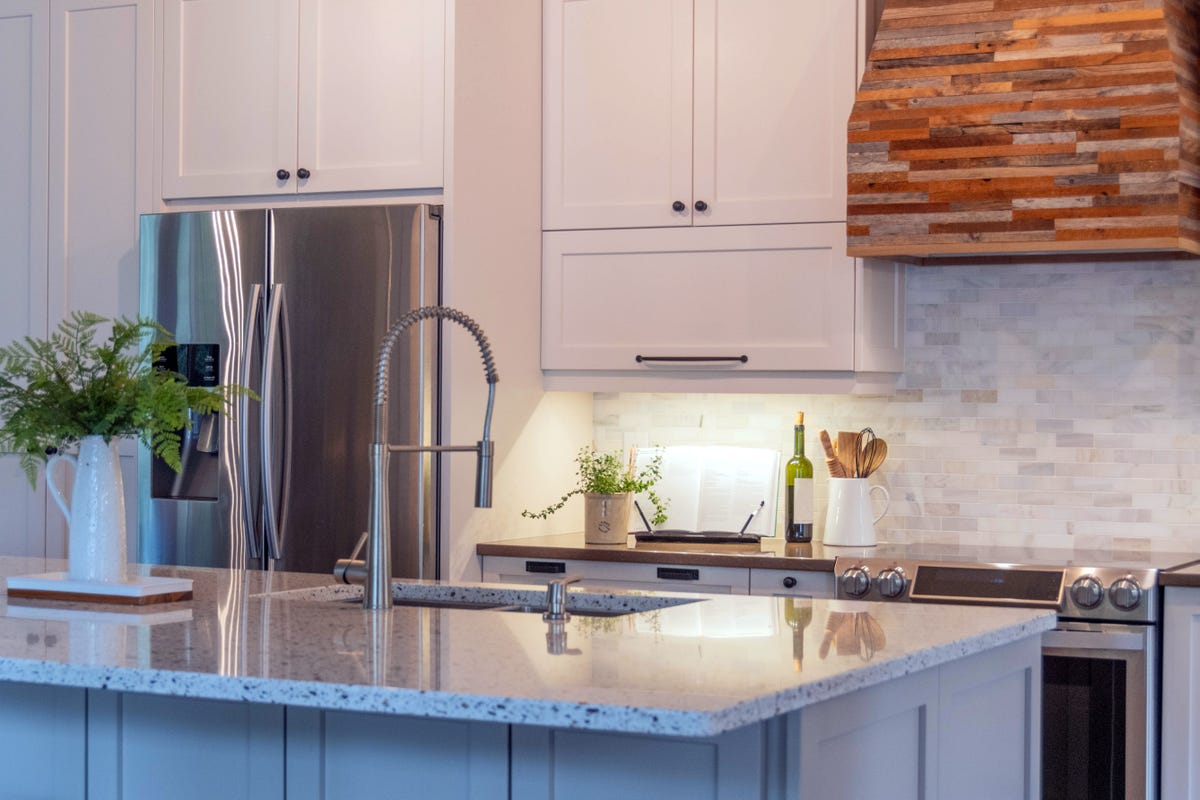 Designers say these kitchen cabinet mistakes can ruin your space