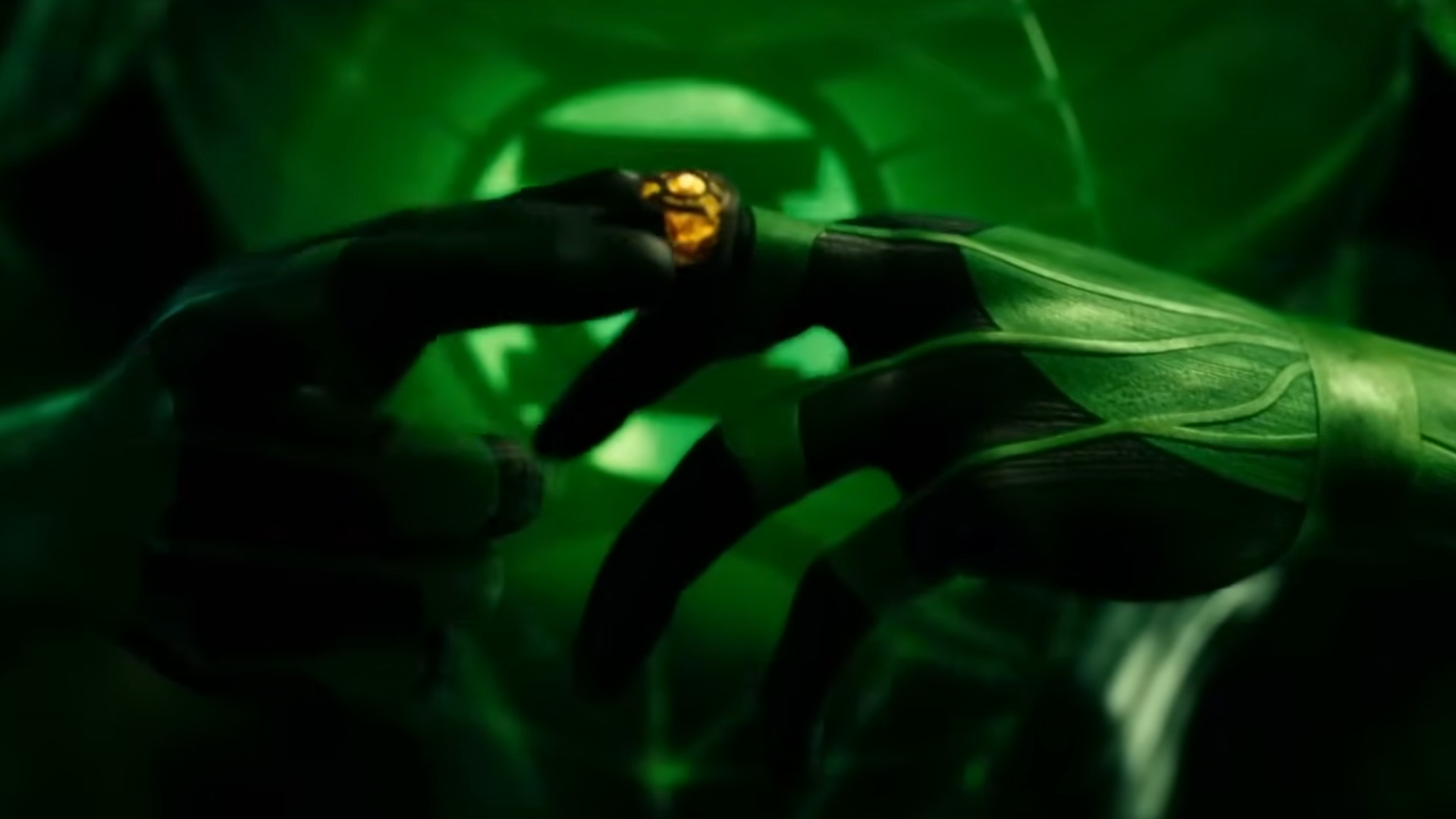 10 post-credits scenes that set up movies we never got