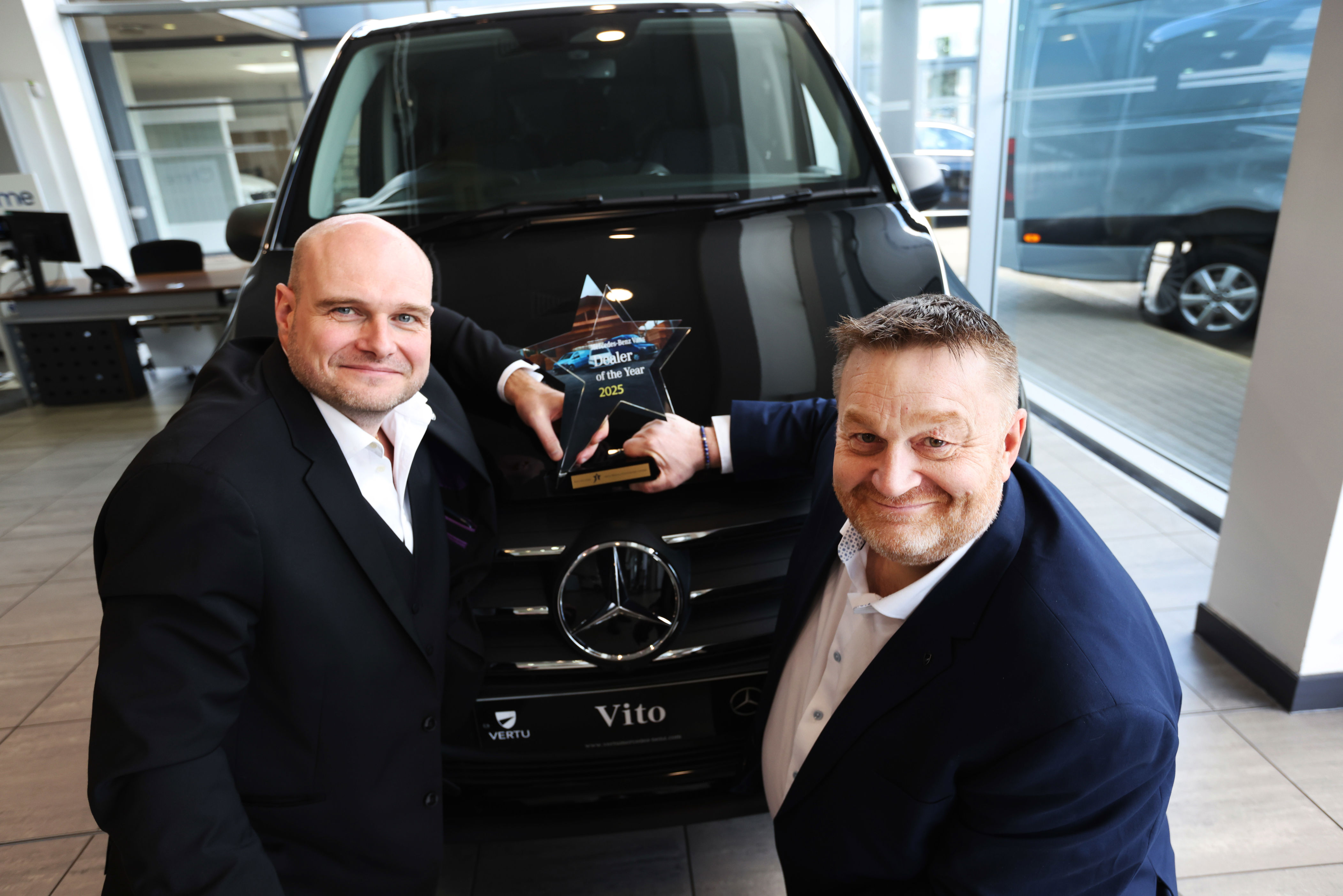 Aylesbury Mercedes-Benz vans team celebrates second national award win