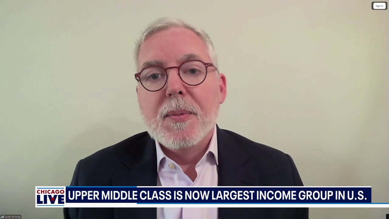 Middle class shrinking as more Americans move up, report finds ...