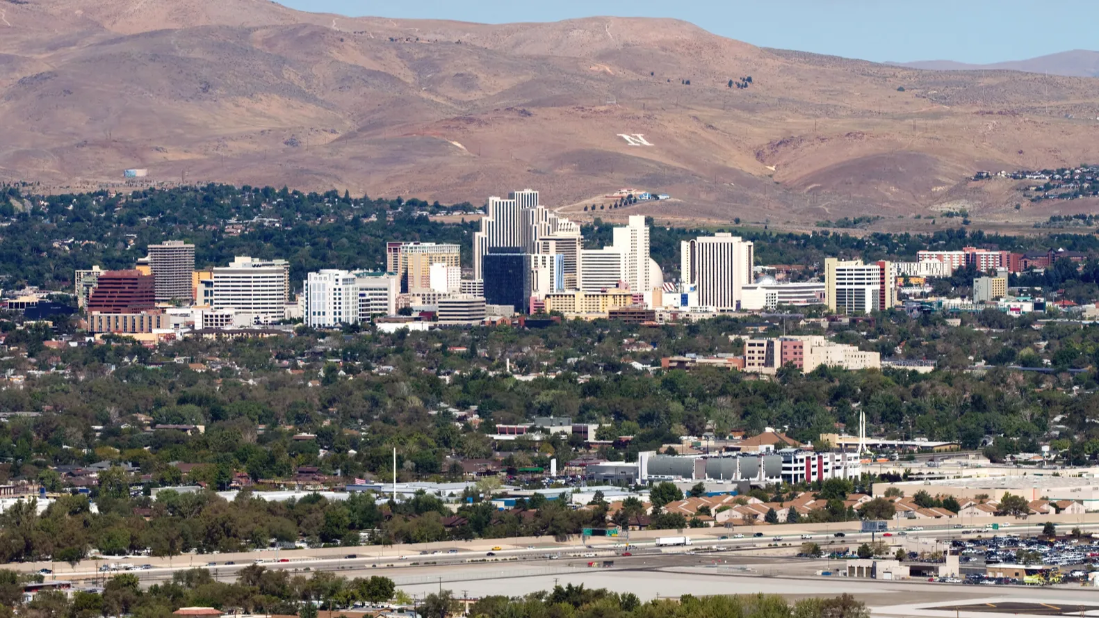 Nevada data center boom raises power concerns for 49,000 residents in ...
