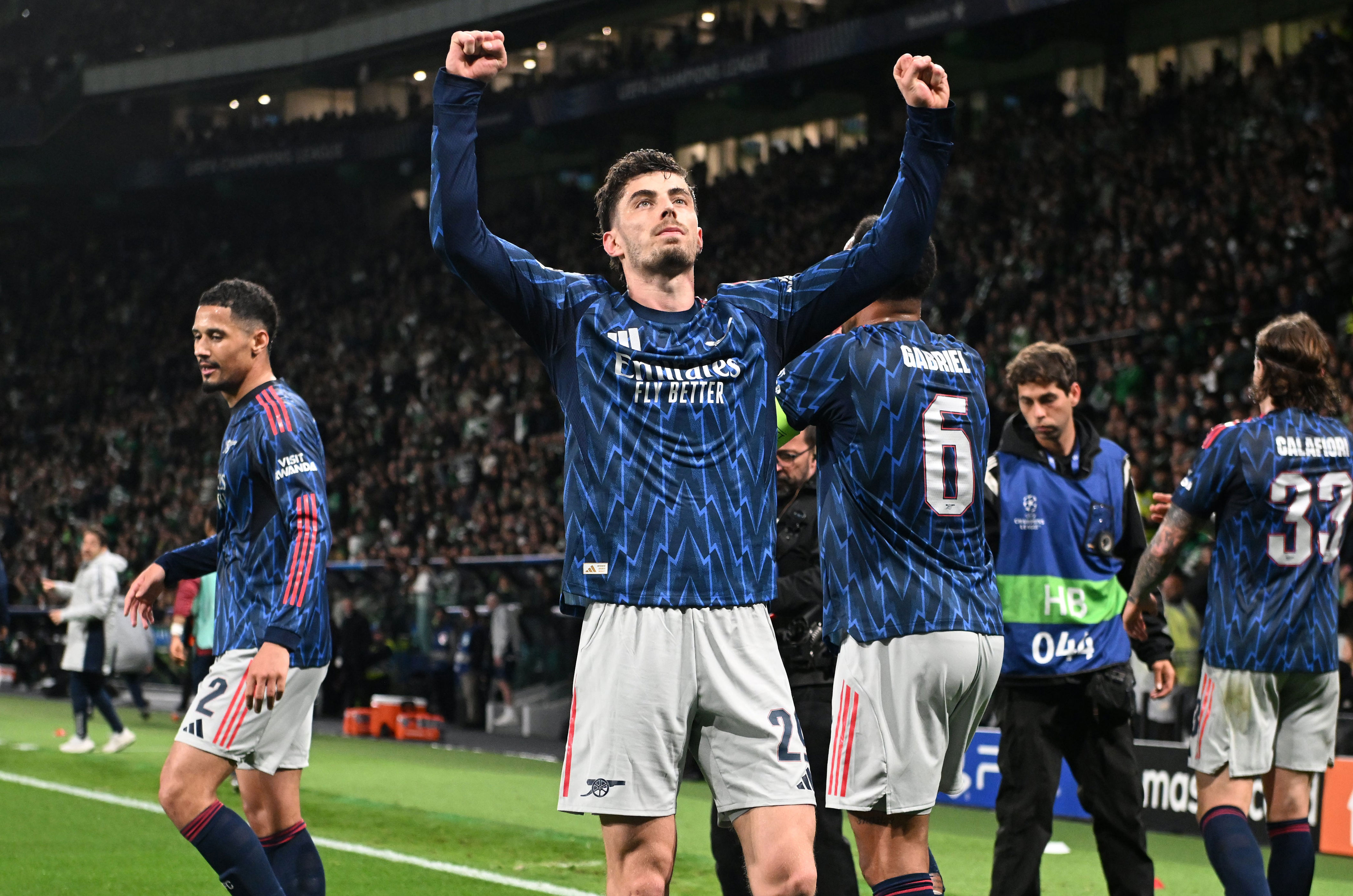 Arteta hails 'best in the world' Raya after Arsenal victory in Lisbon
