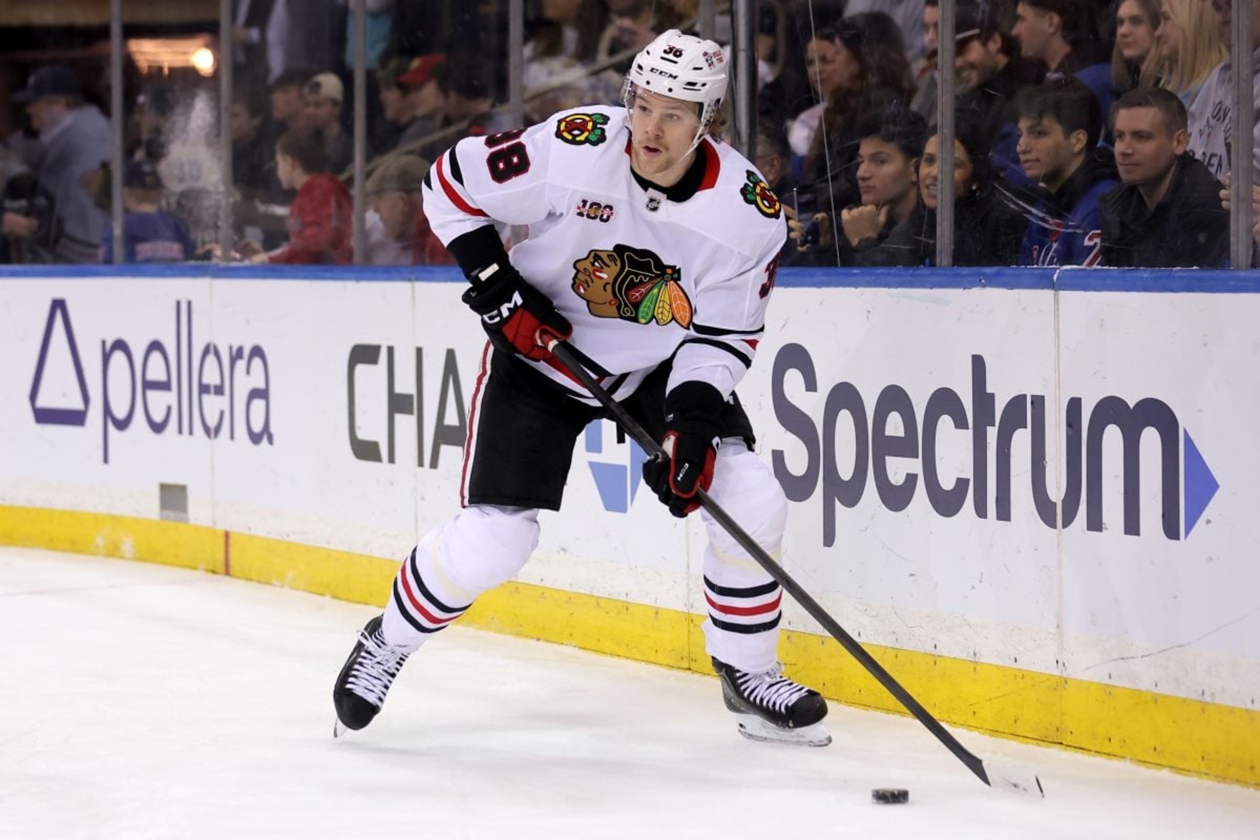 Chicago Blackhawks 2025-26 player grades: Ethan Del Mastro