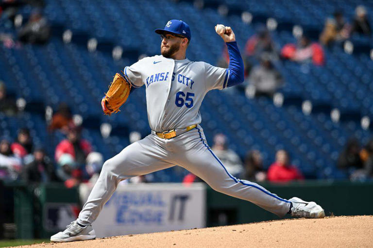 Royals braved frigid weather conditions in walk-off loss to the Guardians