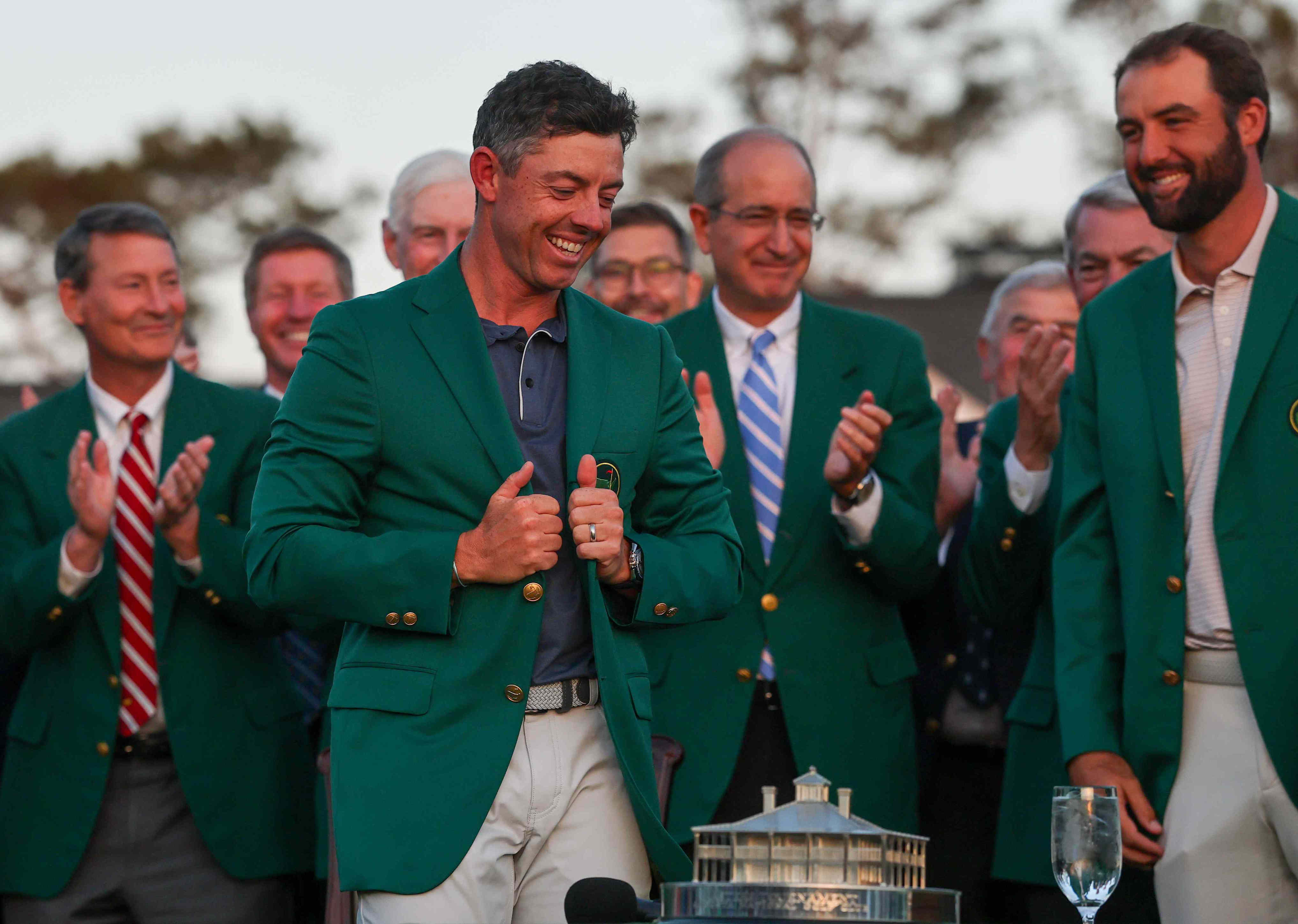 Who actually pays for the Masters champions dinner?