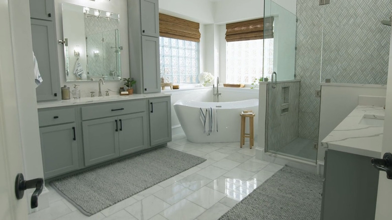 8 of Jenn Todryk's best No Demo Reno design ideas for your bathroom