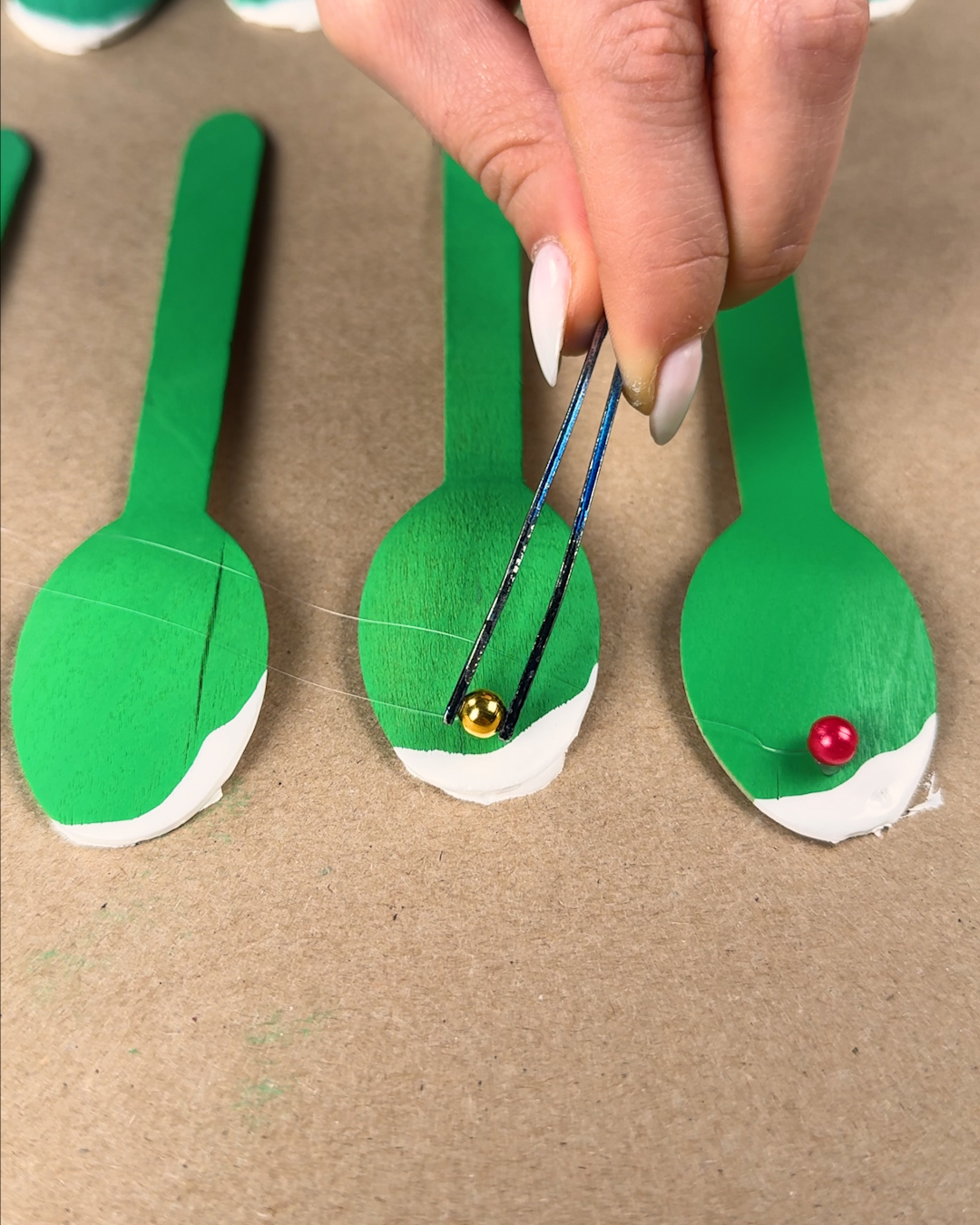 Christmas tree centerpiece made of wooden spoons 🎄