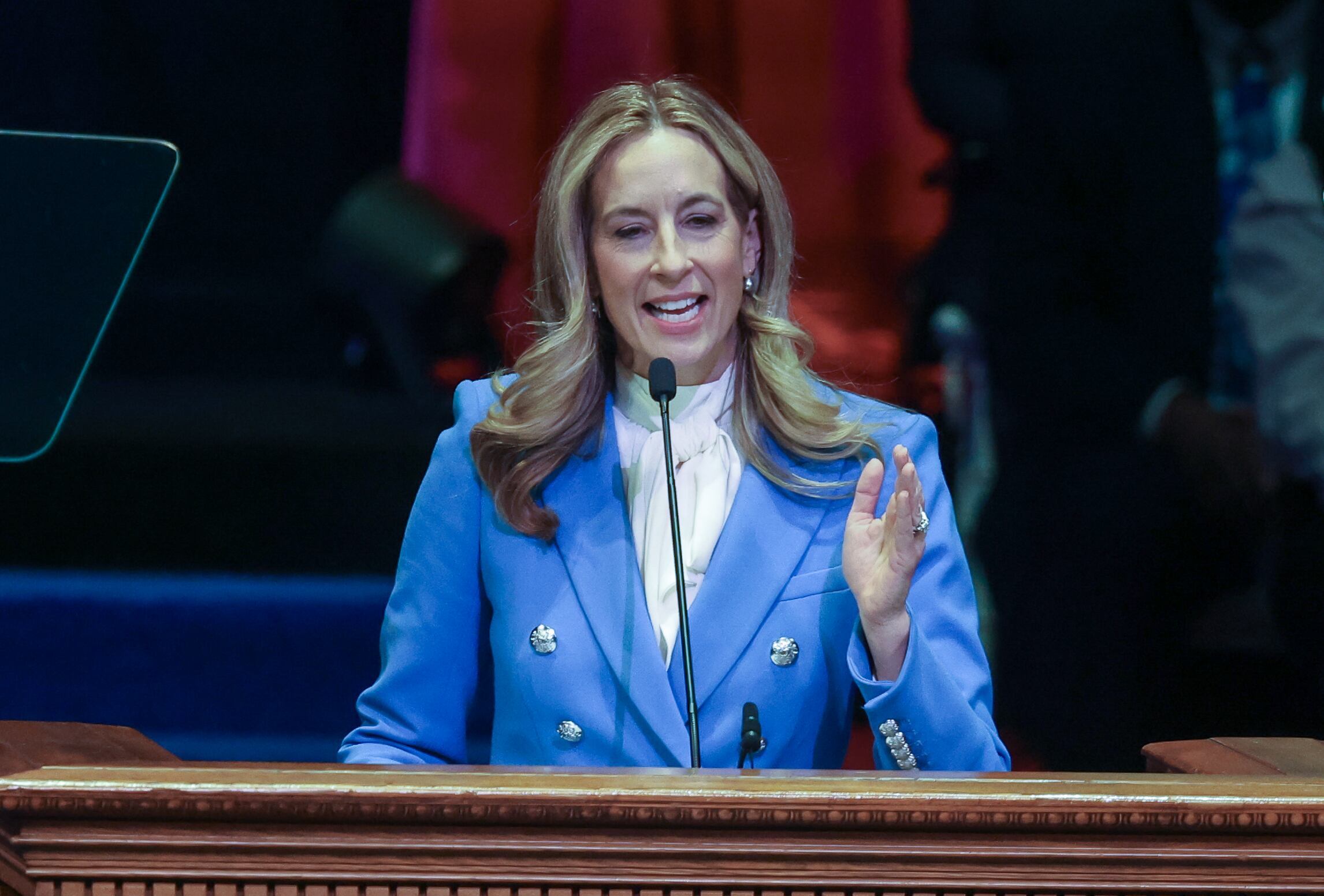 Mikie Sherrill sworn in as NJ governor, slams Trump as new era begins