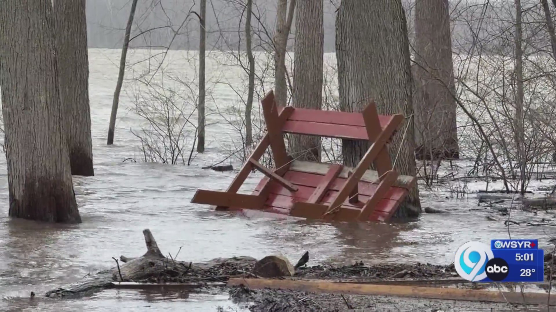 Cross Lake residents deal with rising water levels during flooding
