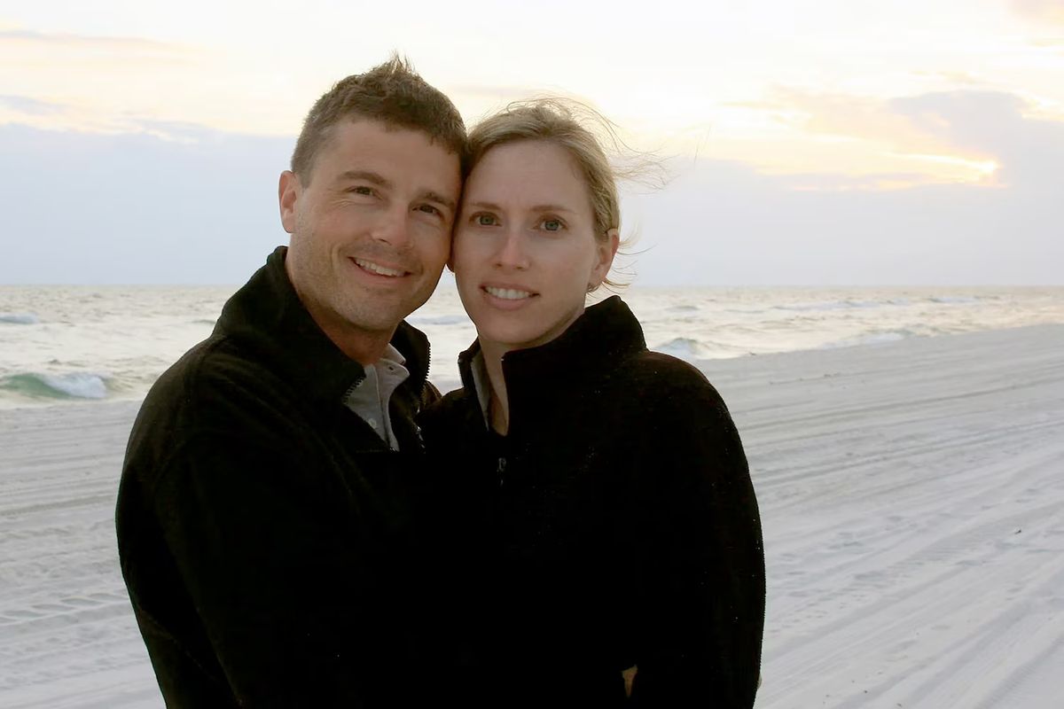 Artemis II astronaut honors wife who died of cancer by naming a crater ...