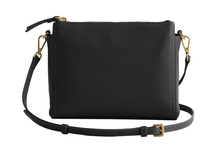 These ‘Picketpocket-proof’ Quince Crossbody Bags Keep Shoppers ...