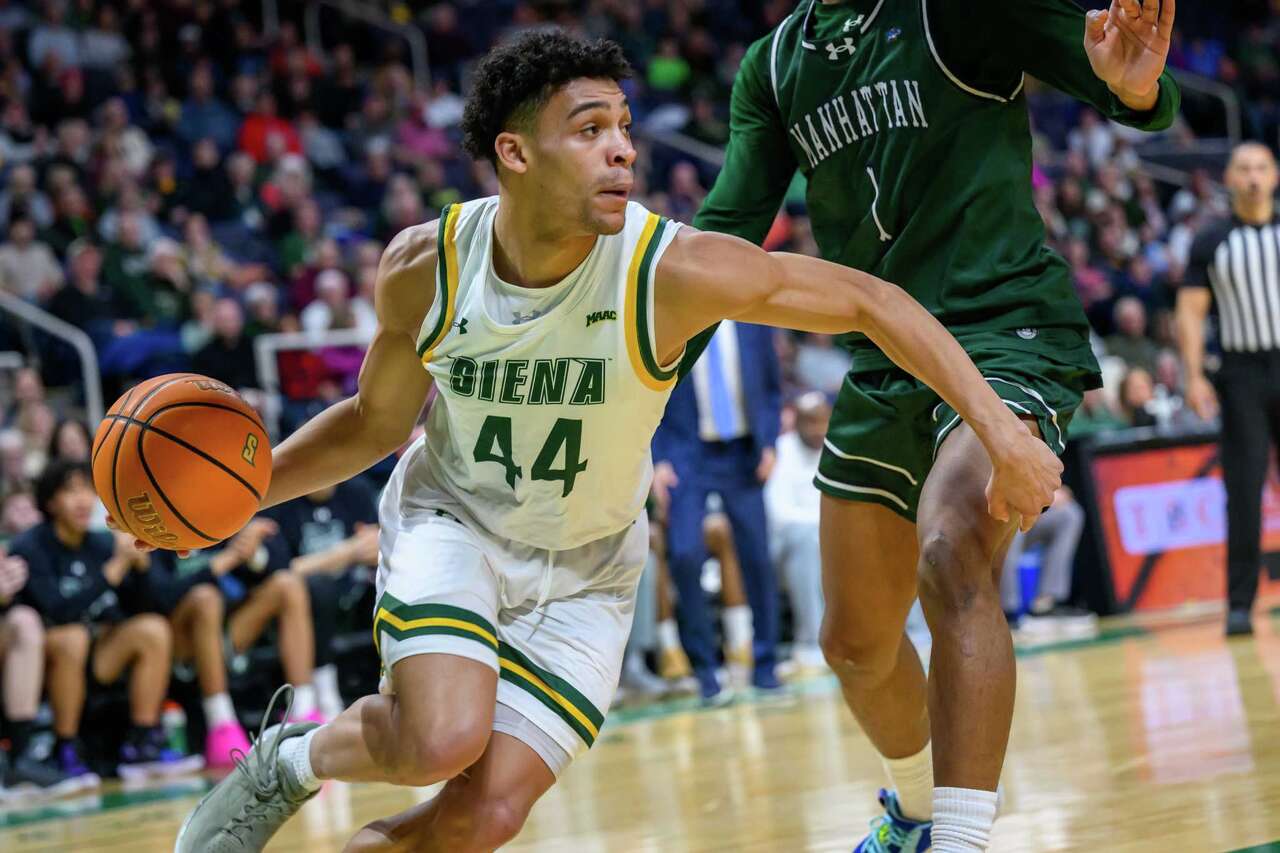 Siena guard, Amsterdam native Marcus Jackson to enter transfer portal