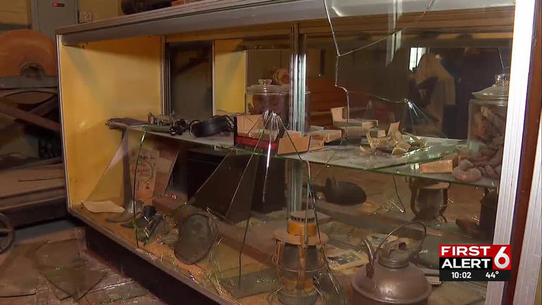 Vandals damage Omaha’s historic Florence depot museum, destroy century ...