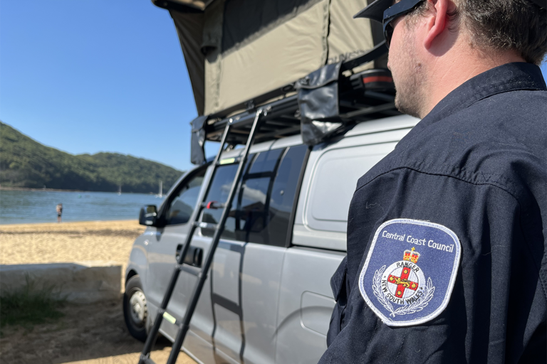 Aussie council swoops on illegal campers as residents lash out over ...