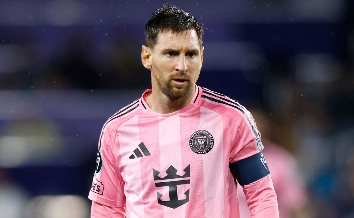 Is Lionel Messi playing today? Confirmed lineups for Real Salt Lake vs ...