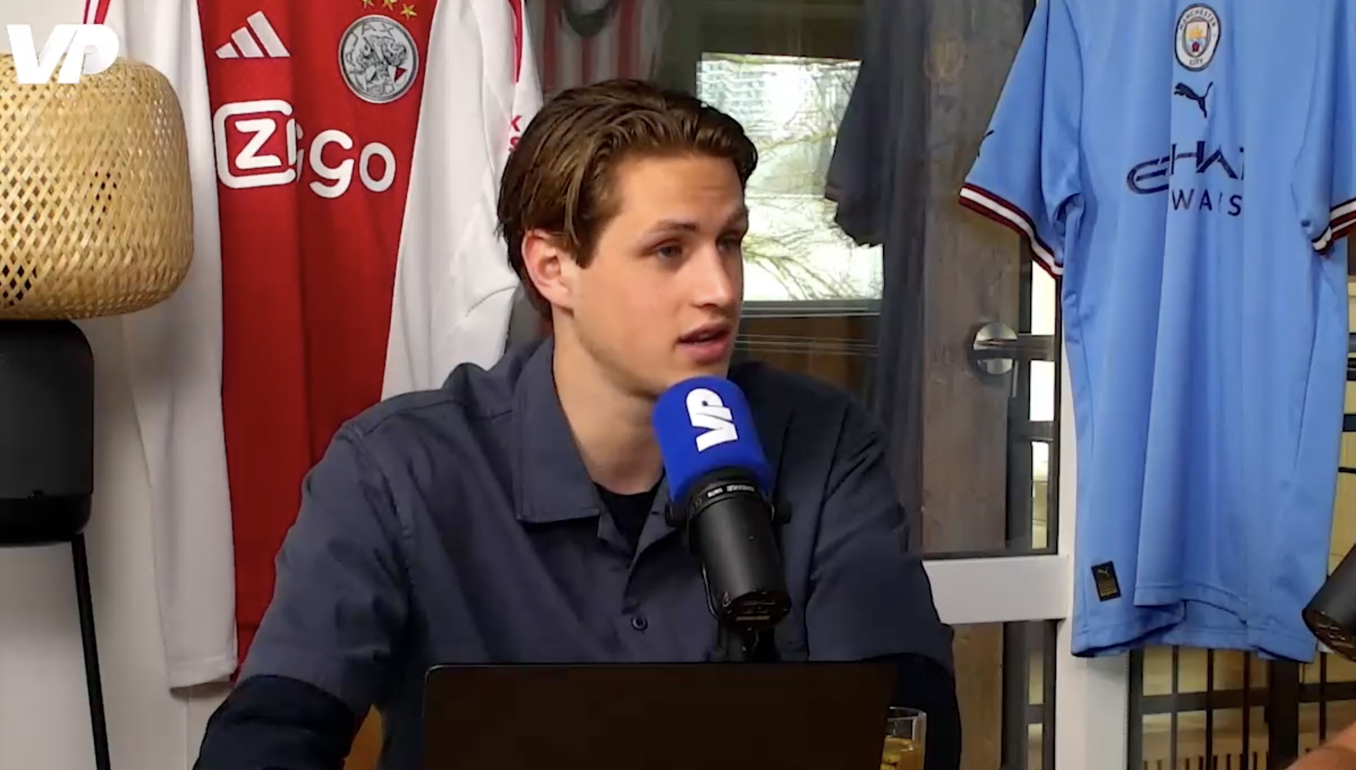 Bizar Ajax-feitje: 'Met afstand het meeste geld uitgegeven aan makelaars'